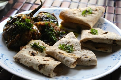 Stuffed Baby Eggplant (Bharwan Baingan): A Flavorful Indian Recipe Recipe