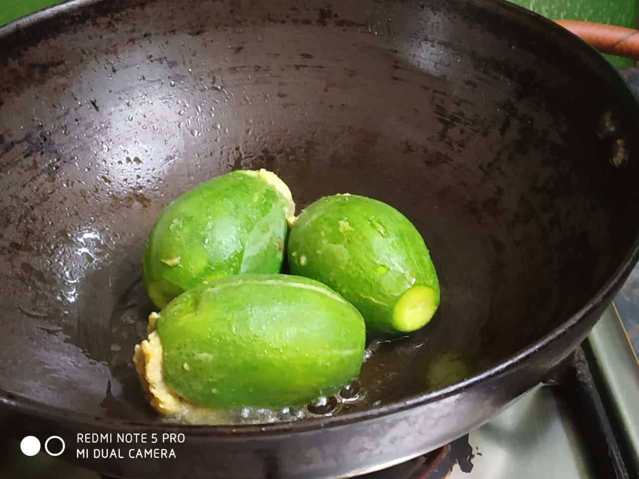 Spiced Stuffed Pointed Gourd: A Flavorful Bengali Vegetarian Recipe Recipe