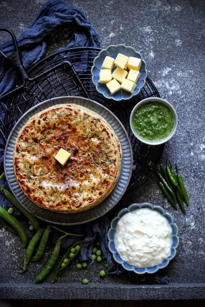 Matar Paratha Recipe: Delicious Spiced Green Pea Flatbread Recipe