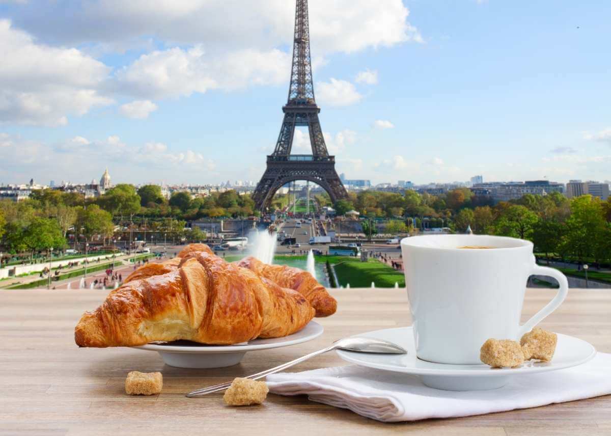 5 Reasons To Visit A French Bakery This Month